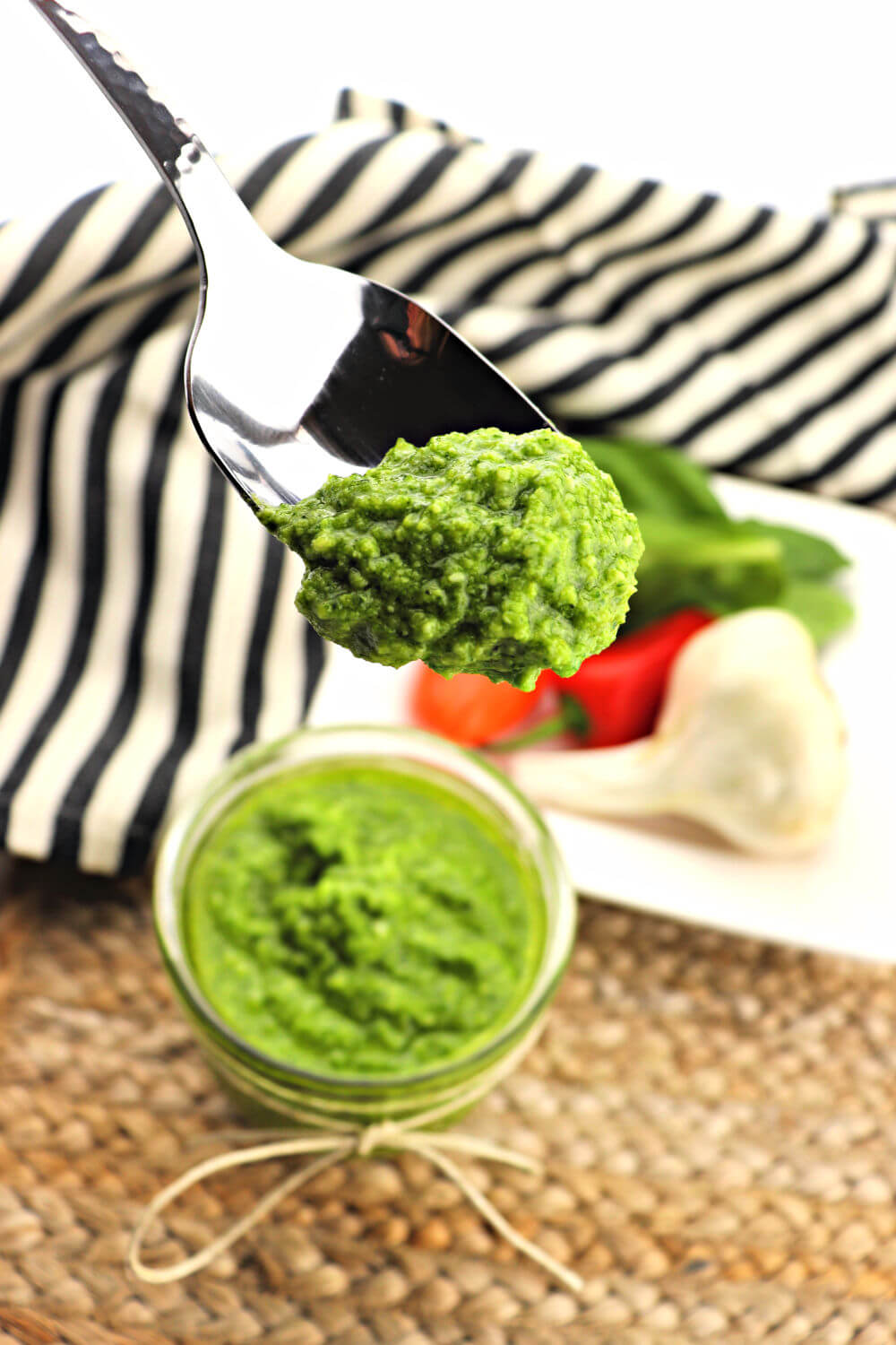 The Best Easy Low Carb Keto Pesto - Explorer Momma
